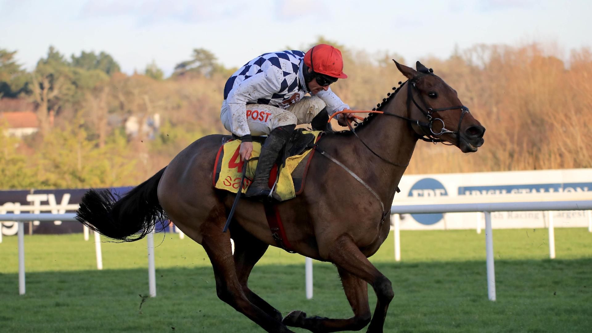 Elliott is putting together a team of bumper squad members to find a ...