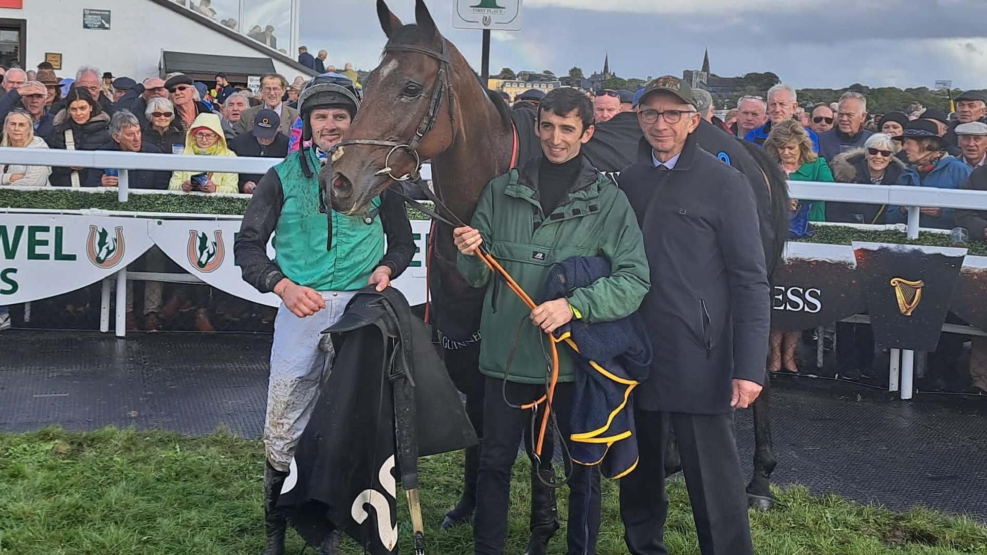 Desertmore House takes famous colours to top spot in Kerry National ...