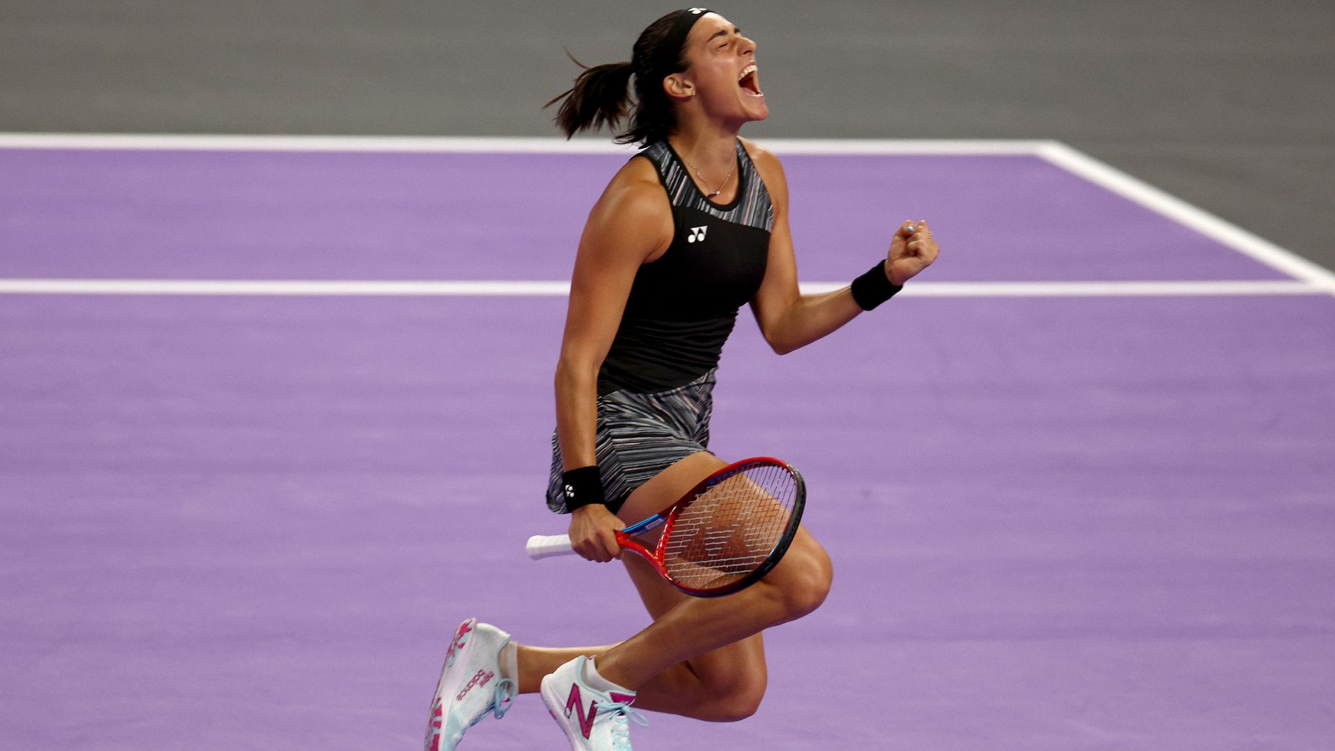 WTA Finals: Caroline Garcia proves too strong for Coco Gauff, winning ...